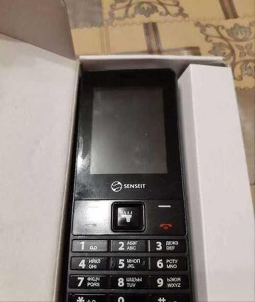 Мобильный телефон Senseit L208