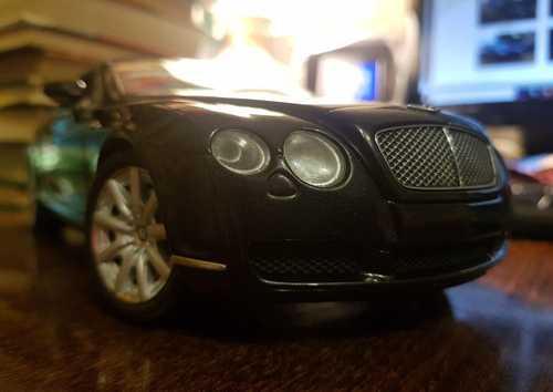 1:18 Bentley Continental GT 2004 Black