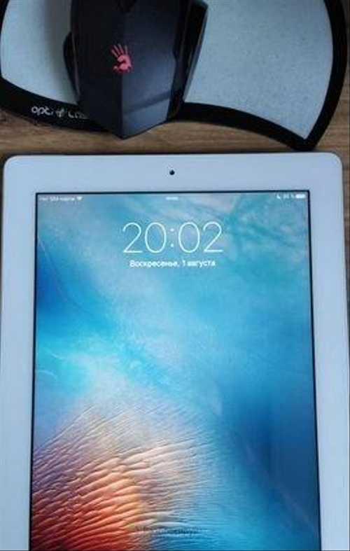 9.7" Планшет Apple New iPad 16Gb Wi-Fi+Cellular
