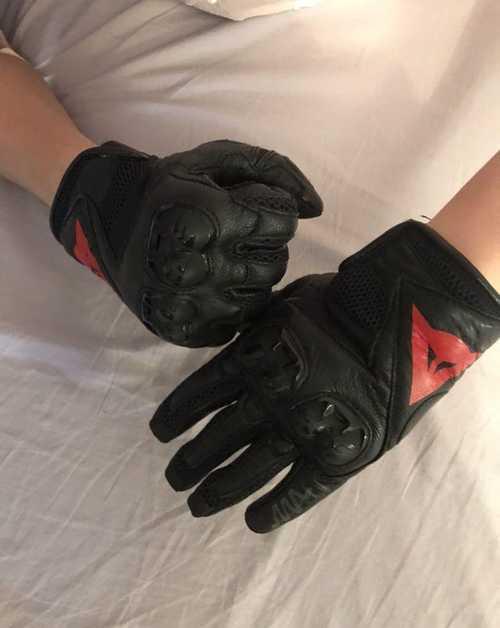 Dainese перчатки