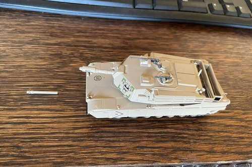 Боевые машины мира M1 Abrams 1:72