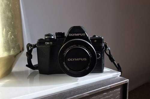 Olympus OMD em10 mark ii zuiko 14 42