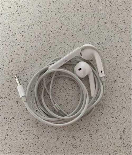 Наушники Apple EarPods проводные