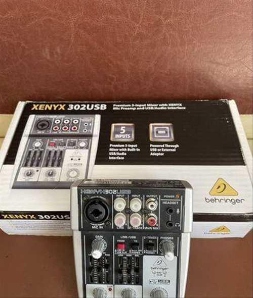 Звуковая карта/микшер behringer Xenyx 302usb