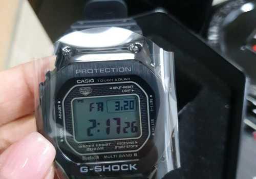 Часы Casio G-shock GMW-B5000G-1E