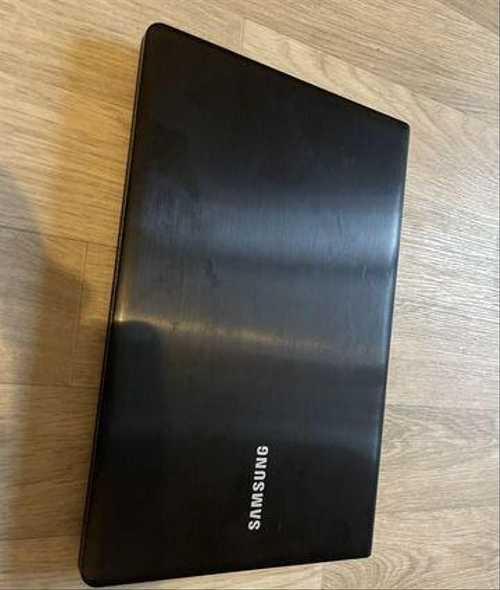 Ноутбук Samsung NP350E5C-S0ARU 15.6"