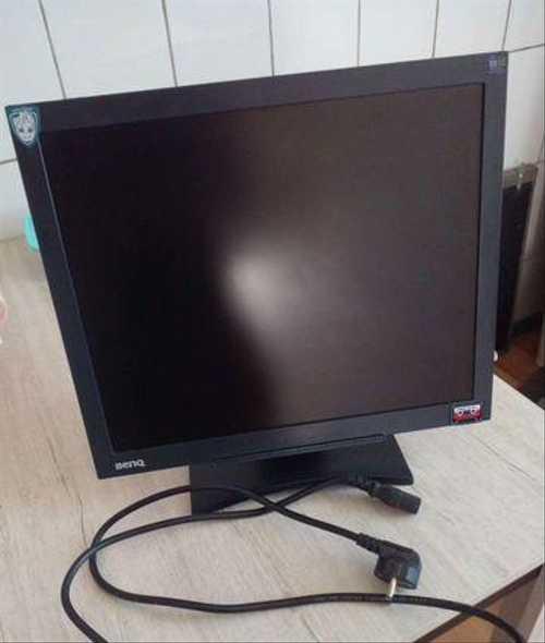 Монитор benq t705 выключается