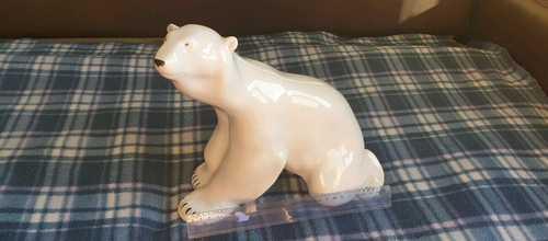 Медведь скульптура императорский фарфоровый завод