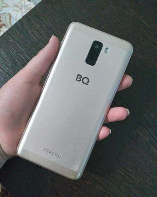 Телефон BQ