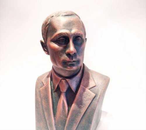 Путин, бюст