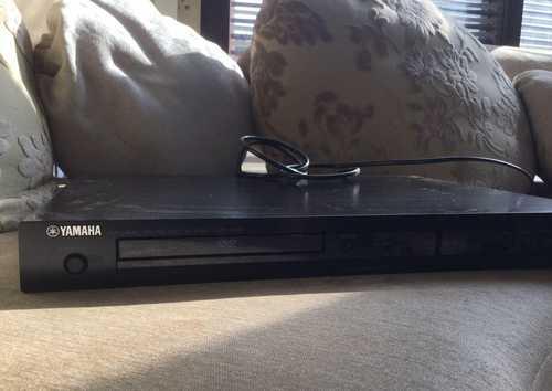 DVD player Yamaha s661