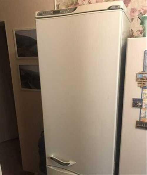 Холодильник Атлант полностью рабочий