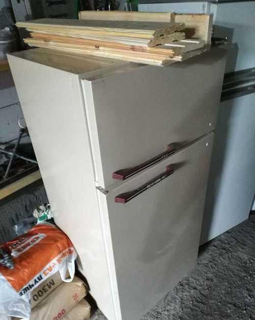 Холодильник юрюзань 207