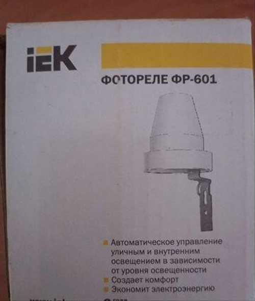 Фотореле фр-601 2200ва IP44 серый IEK
