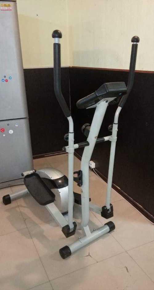 Elliptical Trainer dm1600