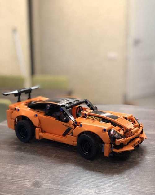 Lego Technic Шевроле Корветт