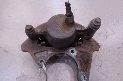 Суппорт передний Toyota ToyoAce 1985-1994