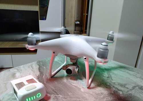 DJI Phantom 4