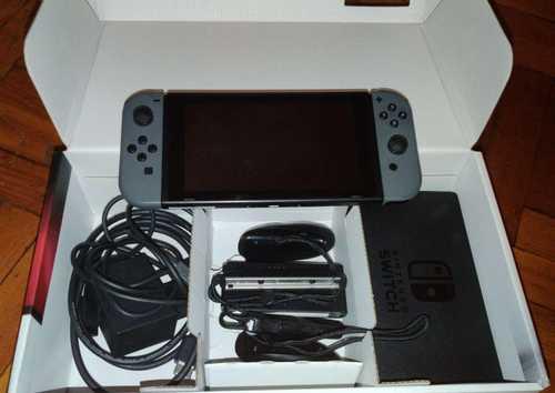 Nintendo switch + 2 игры