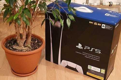 Sony Playstation 5 DE + геймпад и пульт ду