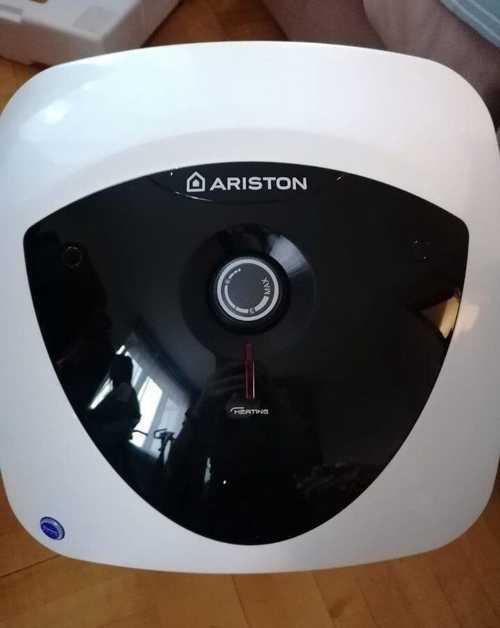 Водонагреватель ariston 15