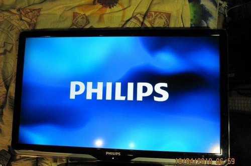 Full HD ЖК тв Philips 32PFL8404H/60 диагональ 81см