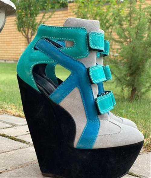 Туфли Casadei