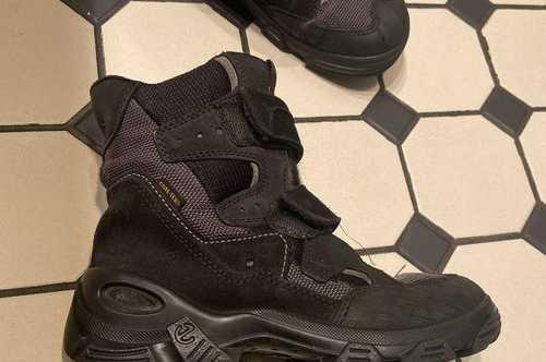 Ботинки ecco 32 goretex