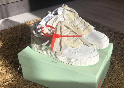 Кроссовки Off-White "OFF-court" LOW sneakers