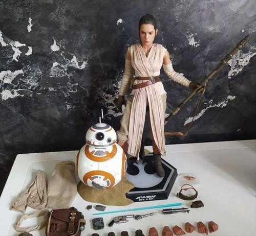 Hot toys Star Wars: The Force Awakens Rey and BB-8