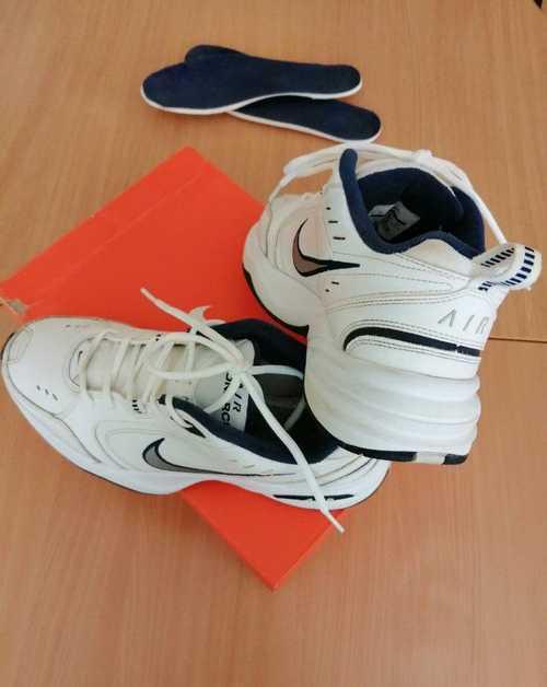 Кроссовки Nike Air Monarch