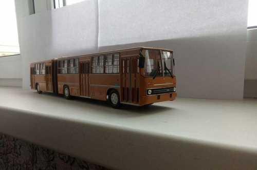 Икарус 280 охра.ClassicBus 1:43