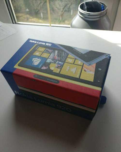 Коробка от телефона Nokia Lumia 920