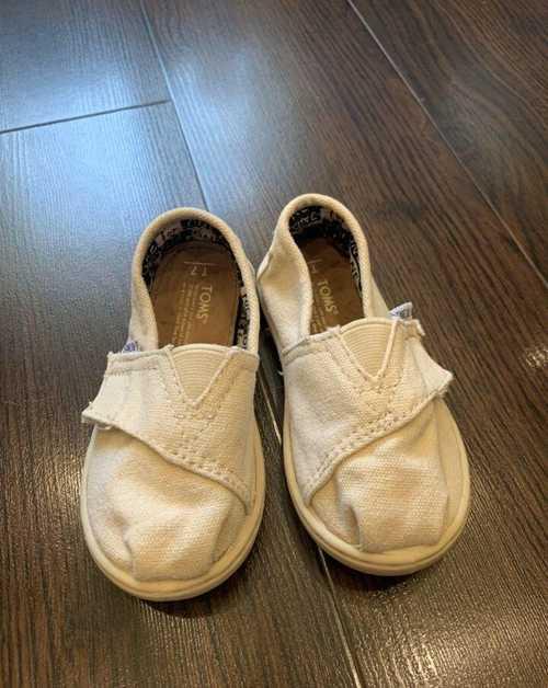 Эспадрильи Toms