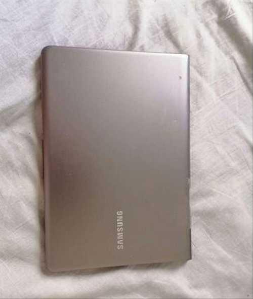 Ультрабук Samsung NP530U3B