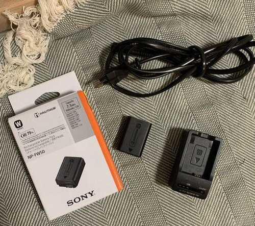 Зарядное устройство Sony BC-TRW + NP-FW50 (ориг)