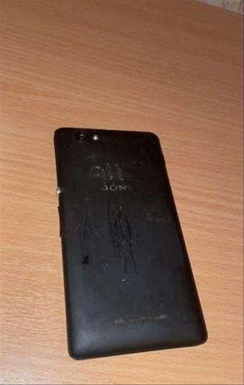 Телефон Sony c1905