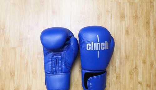 Боксерские перчатки Clinch 10oz