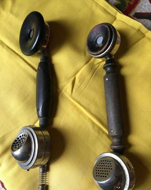 Телефонные трубки от старинных аппаратов