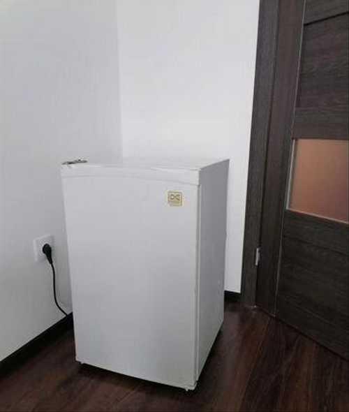 Продается компактный холодильник daewoo по цене 23