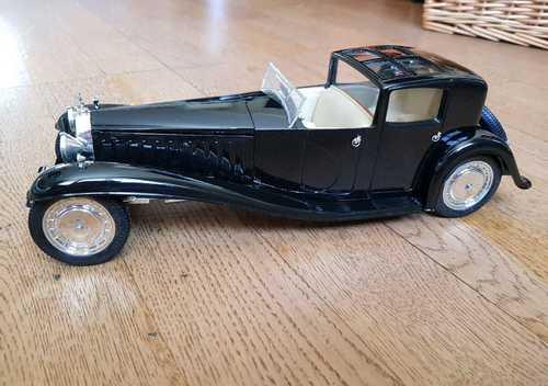 Bugatti royale type 41 DE 1929 1:21 Solido