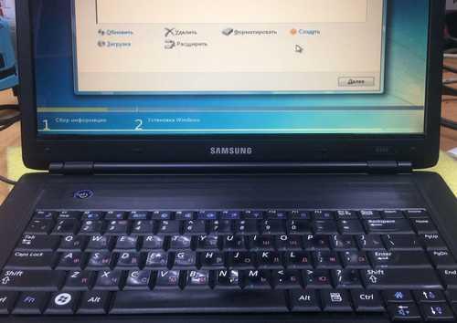 SAMSUNG np-r510-fs0wru