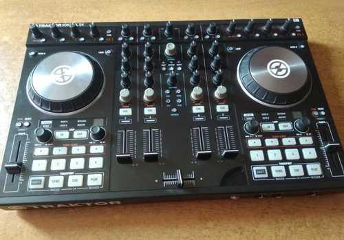 Dj контролер Native instruments Traktor Kontrol S4