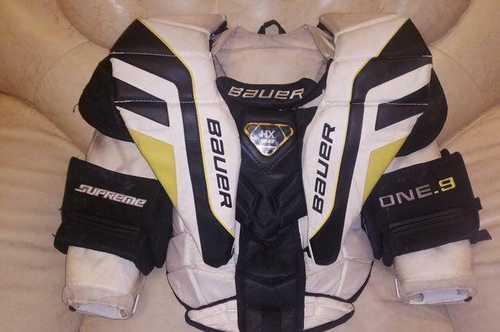 Нагрудник вратаря bauer supreme total one.9