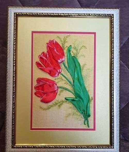 Картина вышивка лентами "Тюльпаны"