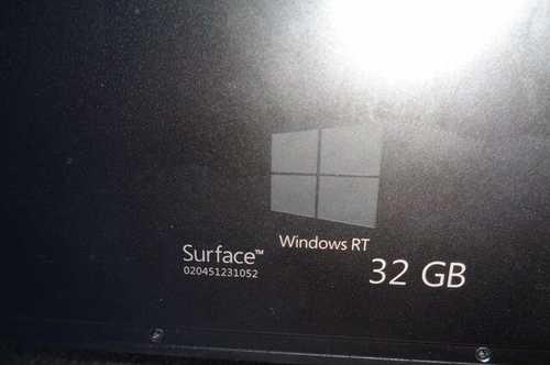 Microsoft Surface RT. 32