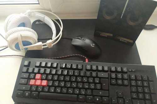 Мышь logitech 403, наушники sades a6, клавиатура