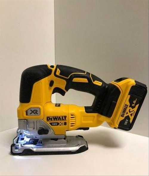 Электролобзик аккумуляторный dewalt DCS334(T13114)