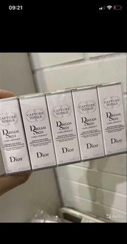 Dior Средство для лица омолаживающее dream skin ca