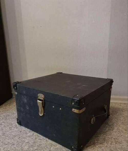 Ящик/чемодан/коробка